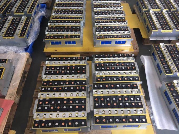 Große Batterie, Batteriespeicher des großen Umfangs, 1Mw, 1 Megawatt, 1 ...